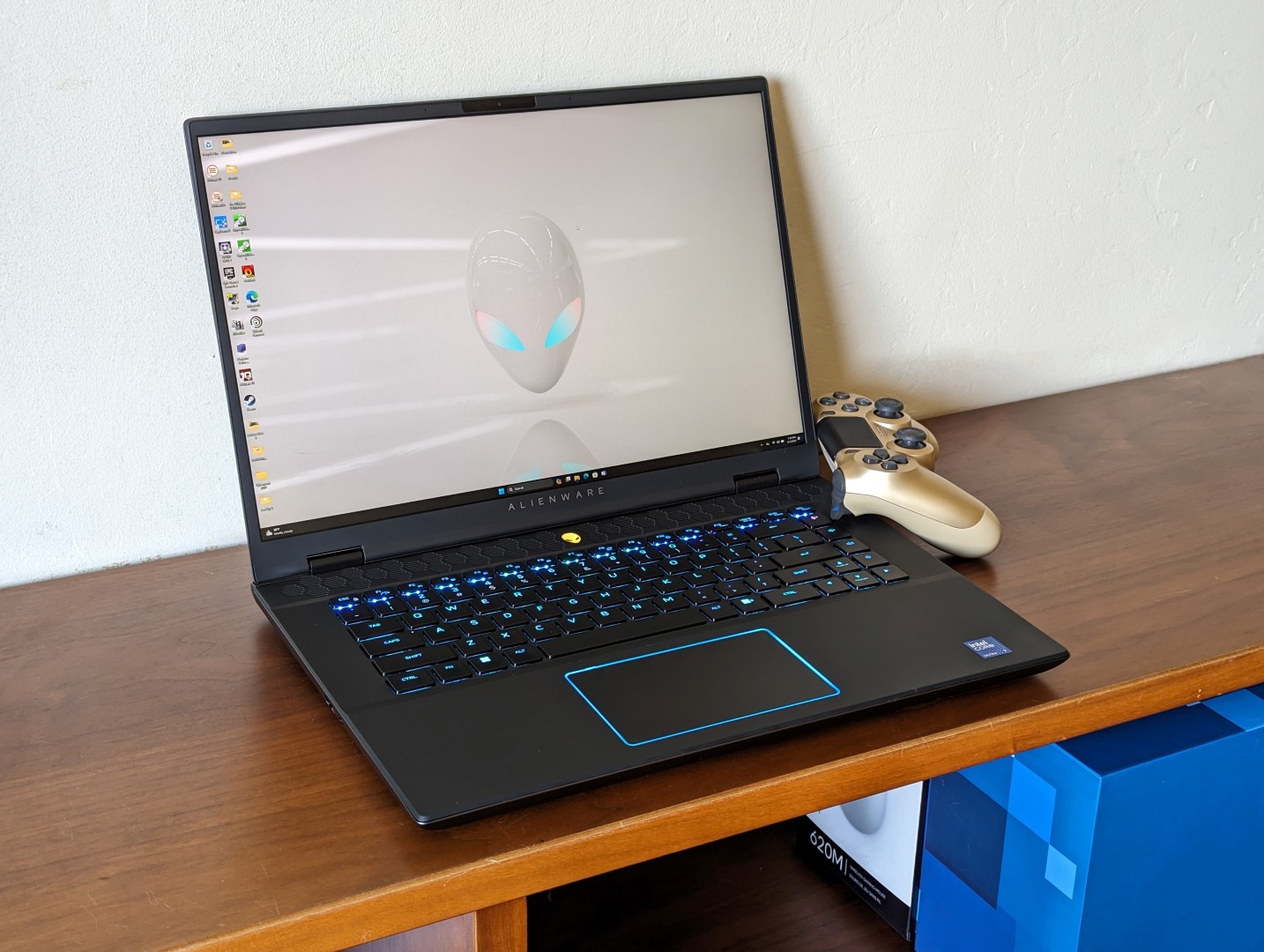Recenzja laptopa Alienware m16 R2: Duże i ryzykowne zmiany ...
