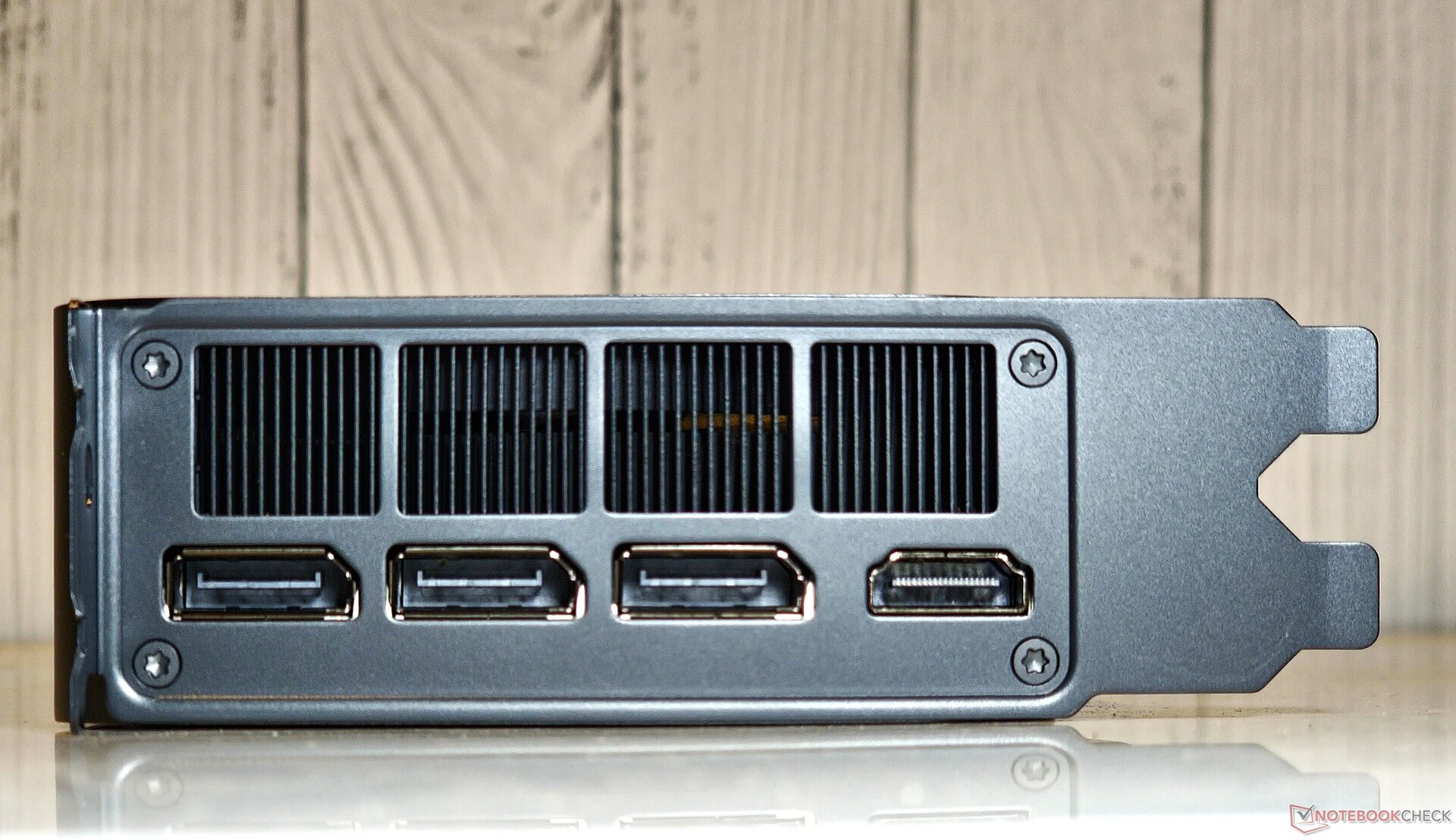 Recenzja Nvidia GeForce RTX 5070 Founders Edition: kosztujący 549 ...